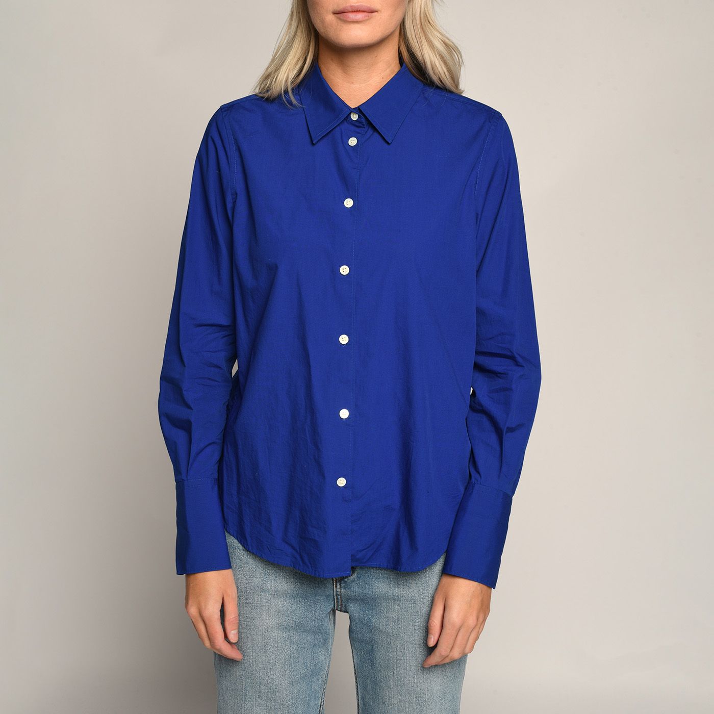 Skjorta 36 kornblå rak, Arket | Arkivet